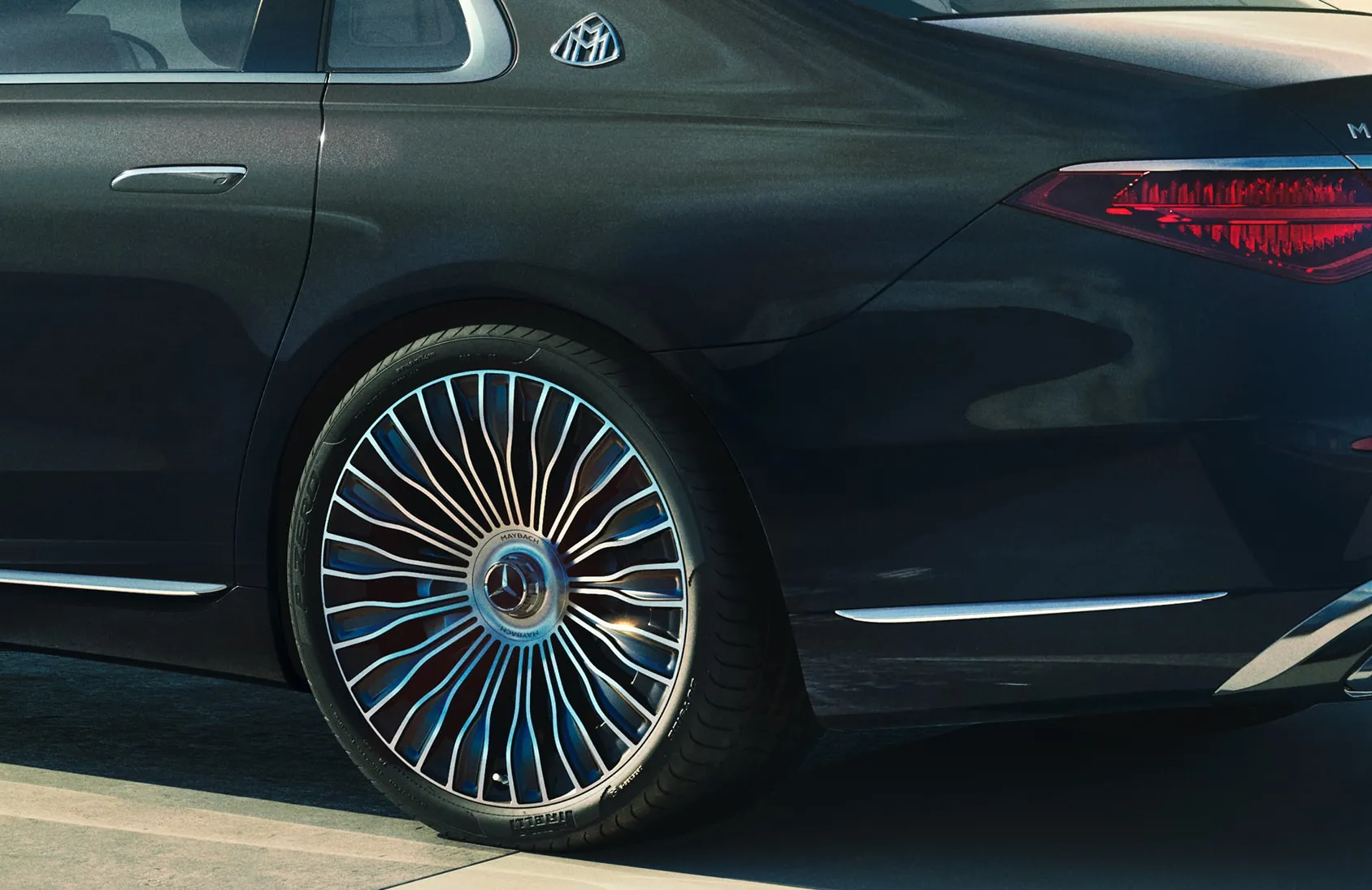The Mercedes-Maybach Sedan | Mercedes-Benz Canada