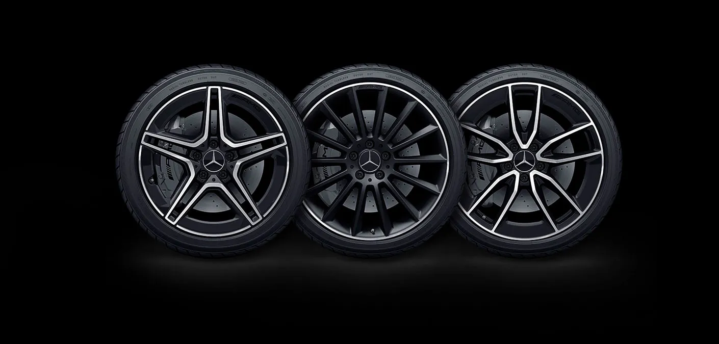 The Compact AMG A-Class Hatch | Mercedes-Benz Canada