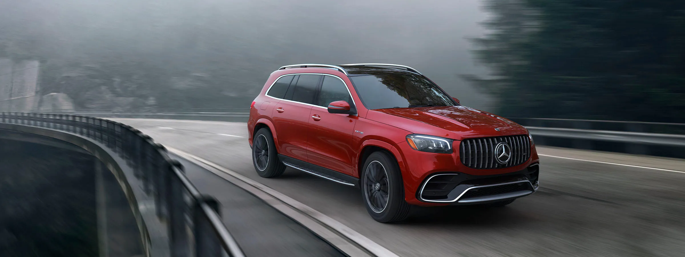 The Premium AMG GLS SUV | Mercedes-Benz Canada