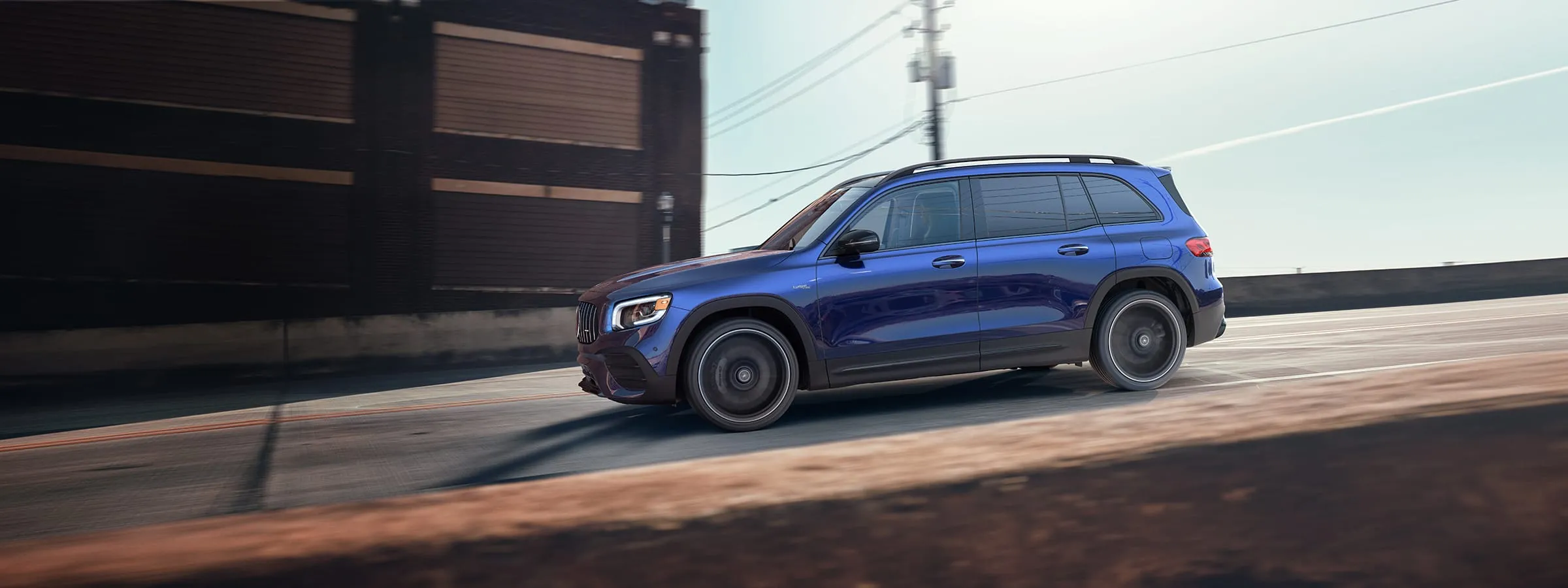 The Compact AMG GLB SUV | Mercedes-Benz Canada