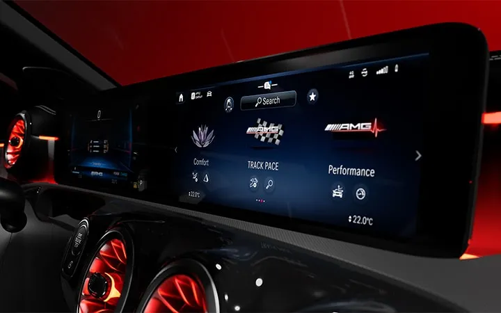 The Compact CLA Coupe | Mercedes-Benz | Mercedes-Benz Canada