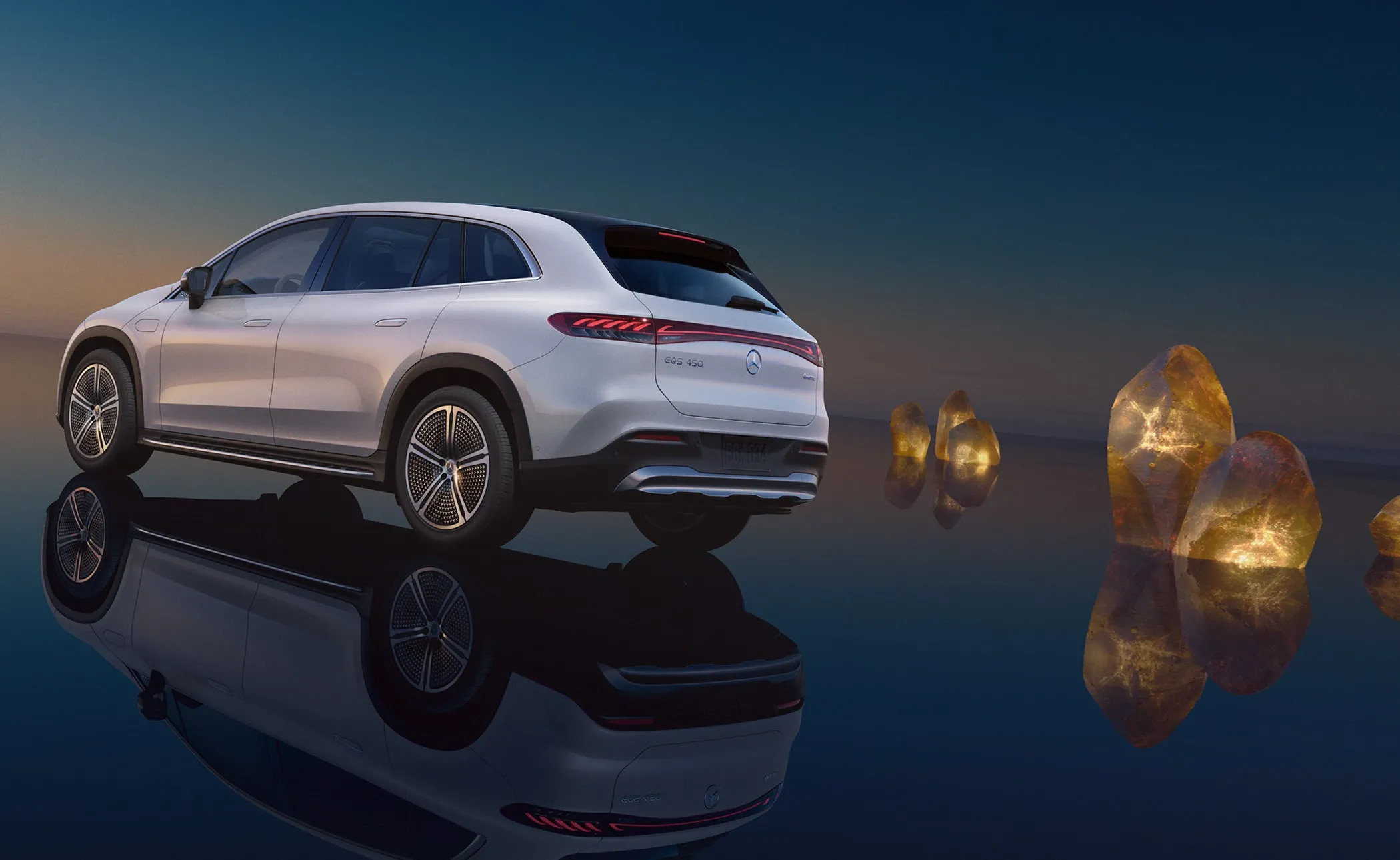 Mercedes suv full electric store