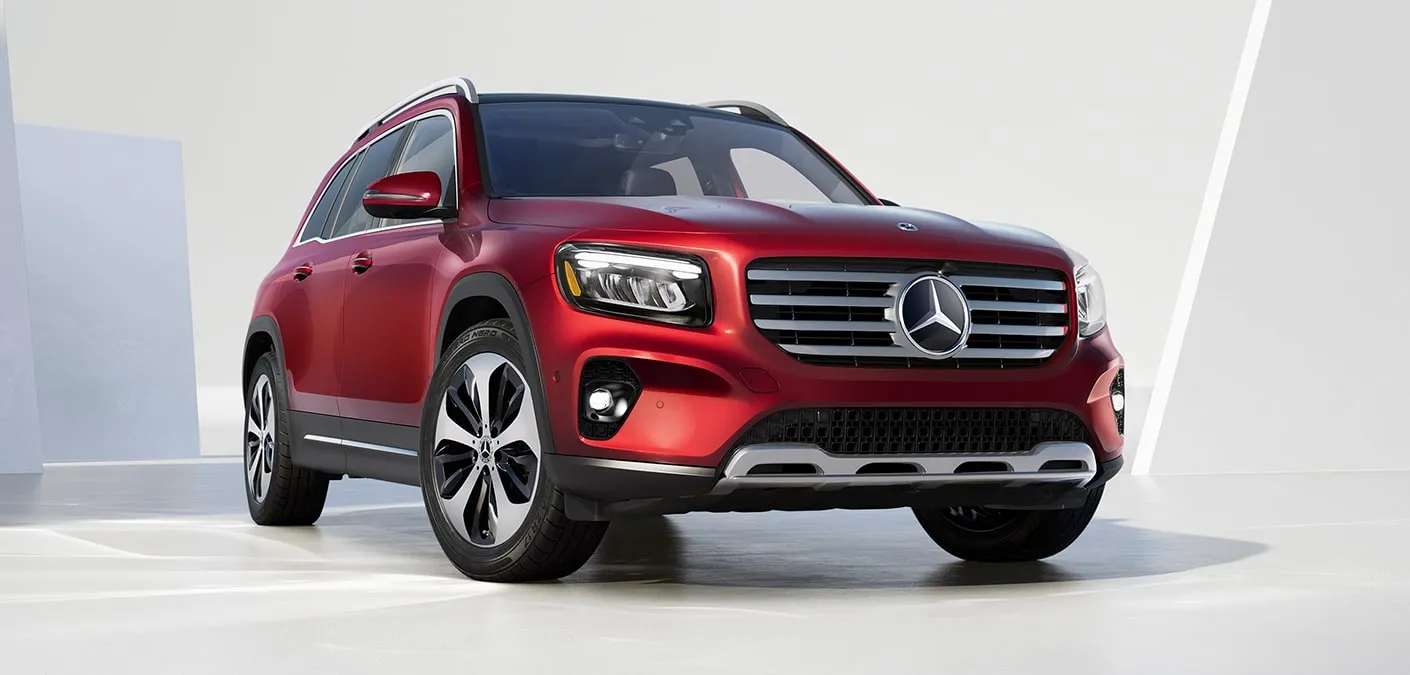 The Compact GLB SUV | Mercedes-Benz Canada