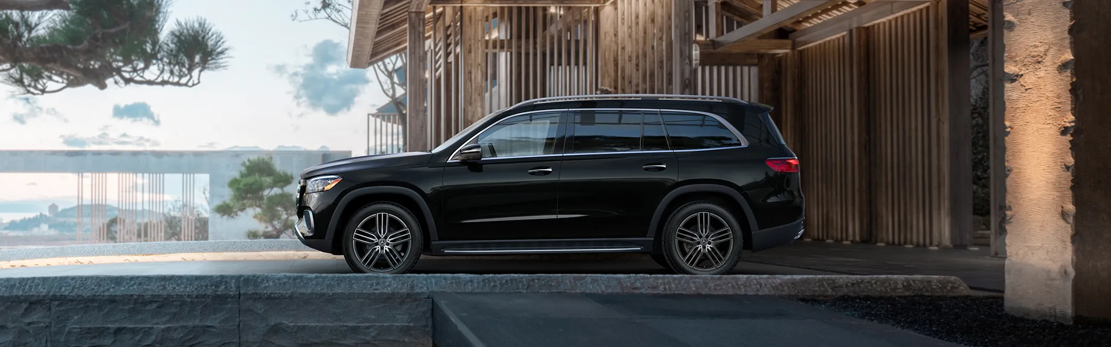 GLS SUV - Luxury 3rd Row SUV | Mercedes-Benz Canada