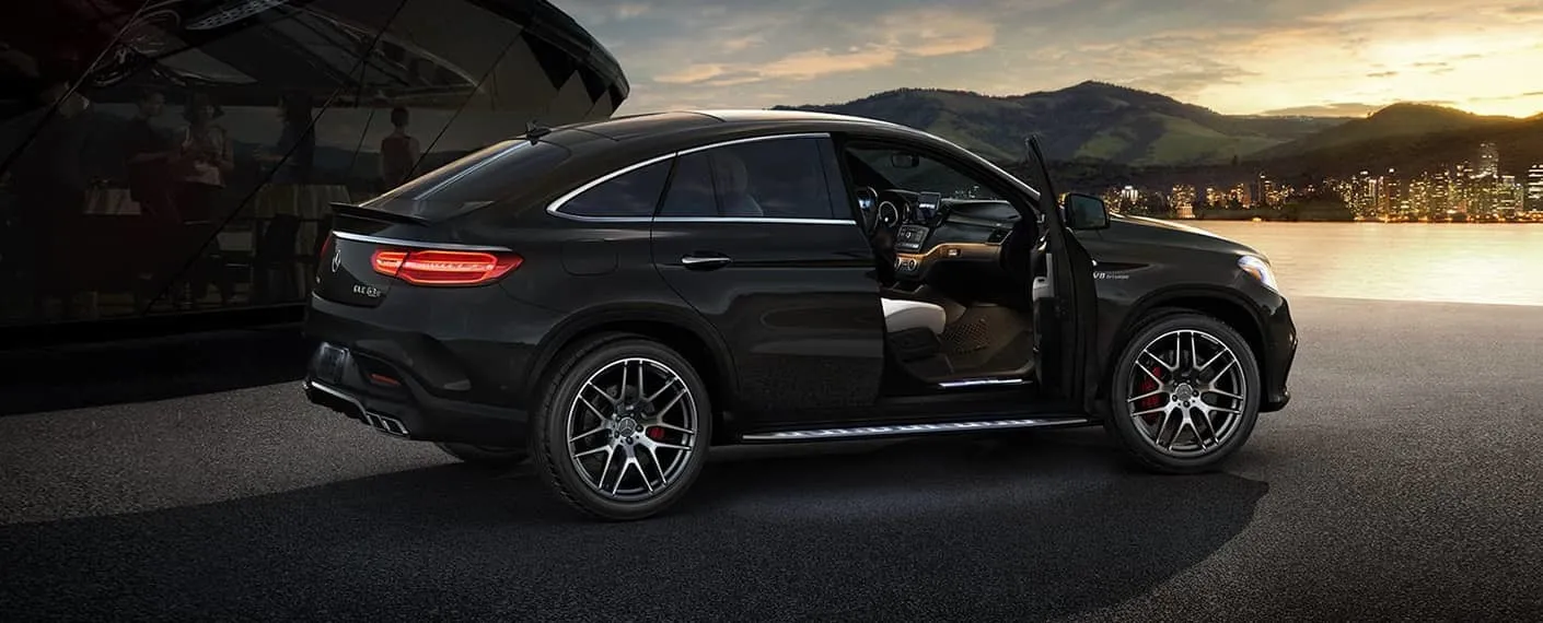 Luxury SUVs | Mercedes-Benz Canada